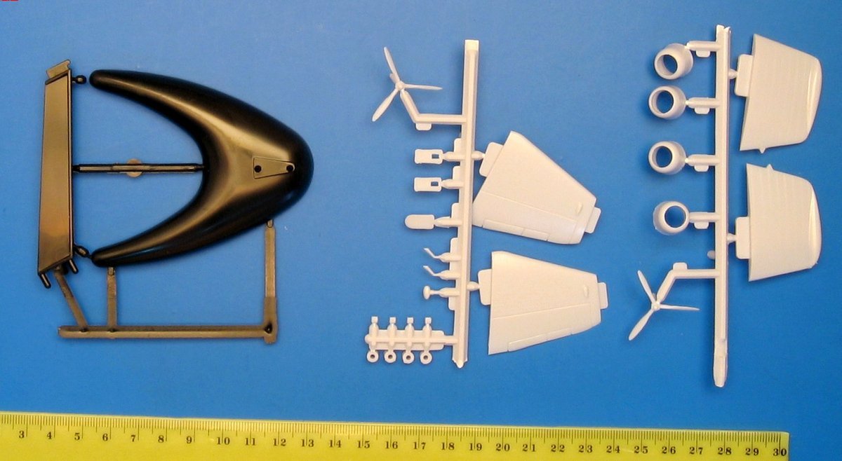 Airfix 1/144 Model Boeing Clipper